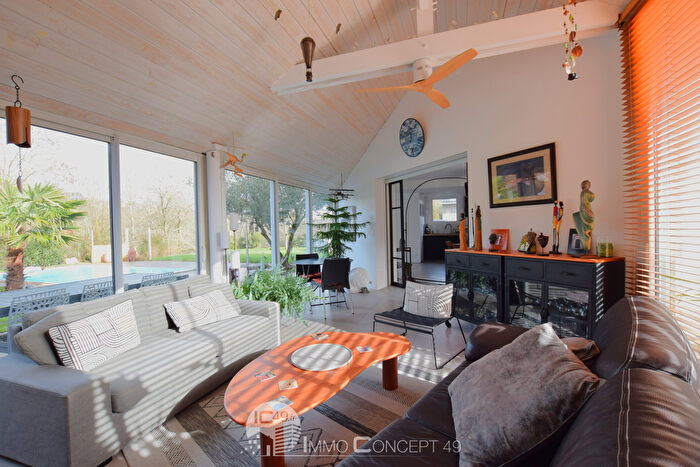 Maison à vendre - Brissac-Quincé - 7 pièces - 4 chambres