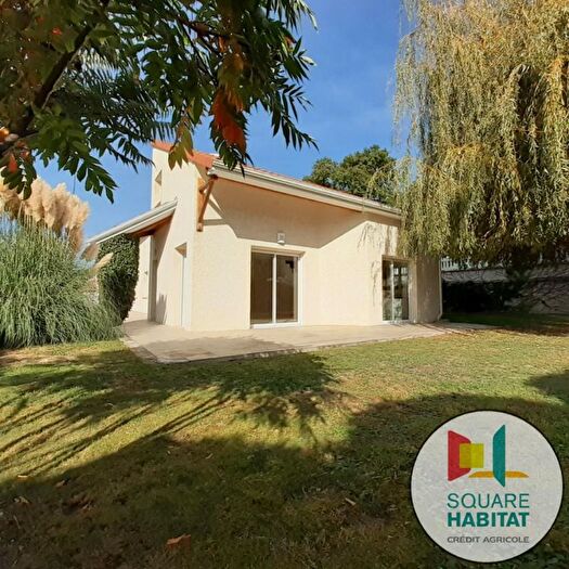 Maison à louer - Clerlande - 4 pièces - 4 chambres