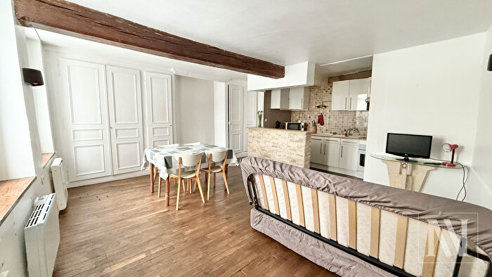 Appartement à vendre - Pont-Sainte-Marie - 3 pièces - 1 chambre