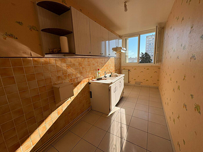 Appartement à vendre - Montargis, Les Closiers - 3 pièces - 2 chambres
