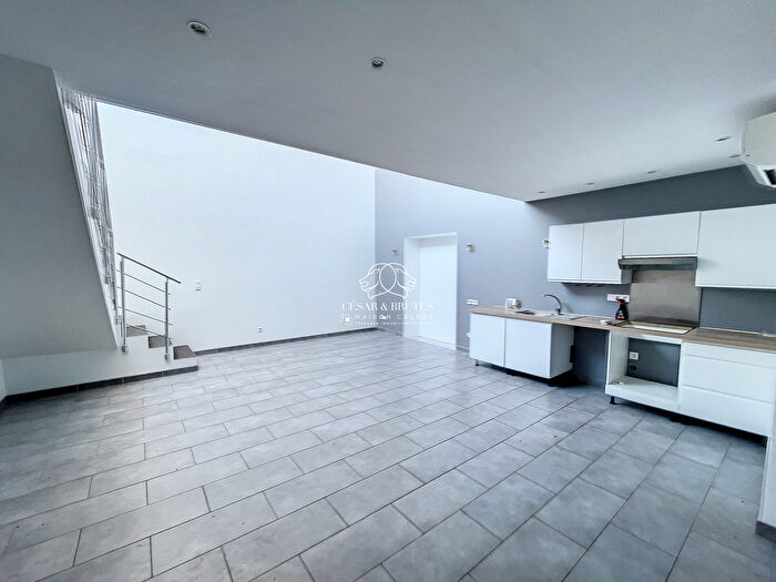 Appartement 3 pièces à Villefranche-sur-Saône, Nord Est, à louer