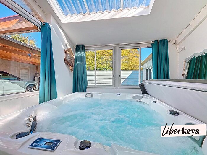 Maison à vendre - Château-Arnoux-Saint-Auban - 4 pièces - 2 chambres