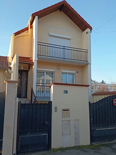 Maison à vendre - Bondy, Le Saule Blanc - 8 pièces - 3 chambres