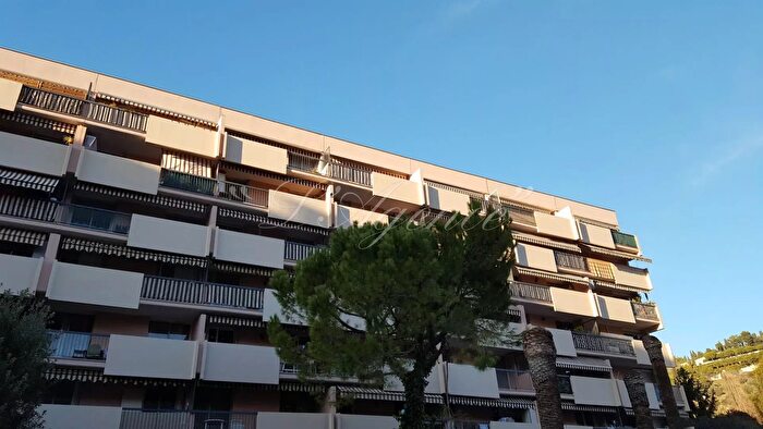 Appartement à louer - Nice, Ariane - 3 pièces - 2 chambres