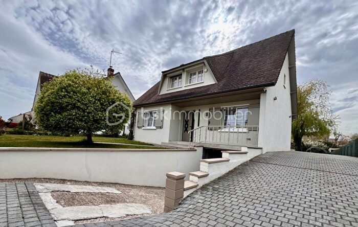 Maison à vendre - Estrées-Saint-Denis - 7 pièces - 3 chambres
