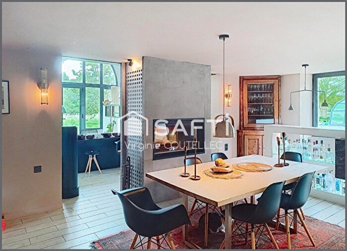 Maison à vendre - Ploërmel - 15 pièces - 9 chambres