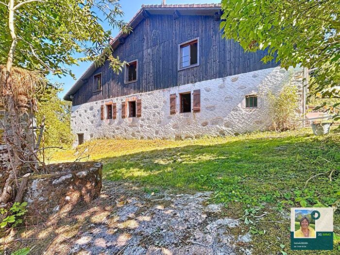 Maison à vendre - Mieussy - 8 pièces - 3 chambres