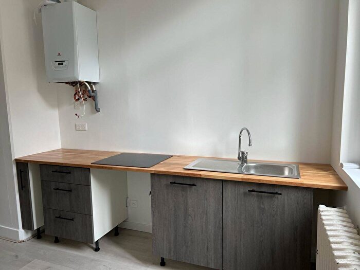 Appartement à louer - Badouillère-Saint Roch-Valbenoîte, Saint-Étienne - 2 pièces - 1 chambre