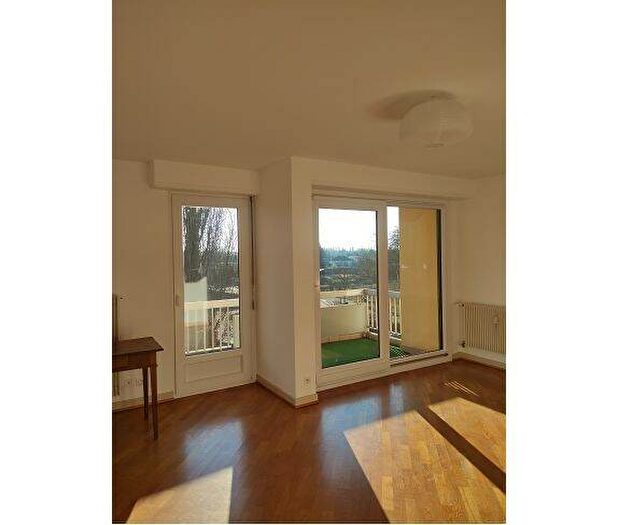 Sud, Colmar : Appartement 4 pièces à louer