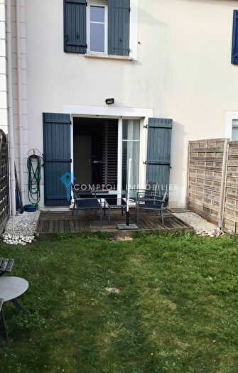Saint-Pierre-du-Perray : Maison 3 pièces à vendre
