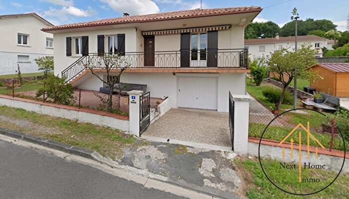 Maison 4 pièces à Chalais, à vendre