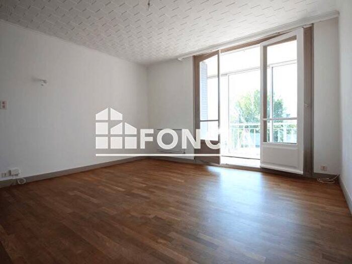 Appartement à louer - Allies-Clos dOr, Grenoble - 3 pièces - 2 chambres