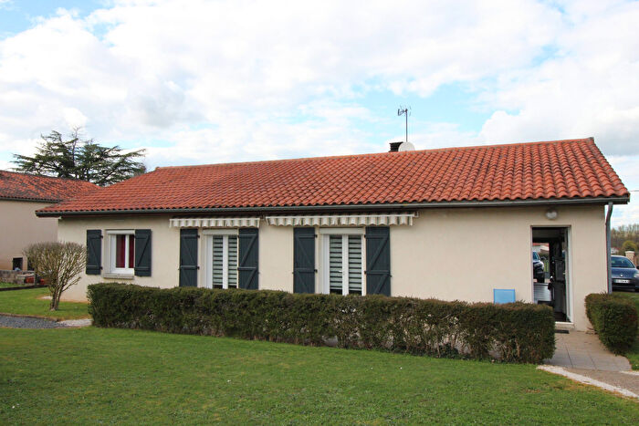 Maison 4 pièces à Chassenon, à vendre