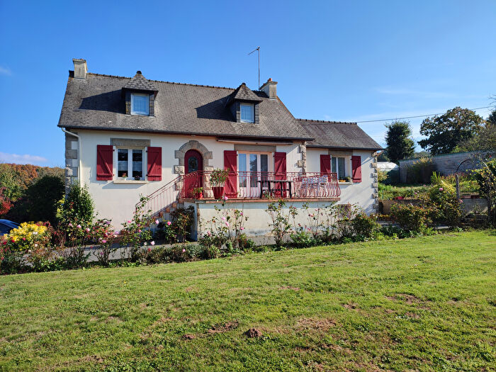 Maison à vendre - Broons - 6 pièces - 5 chambres