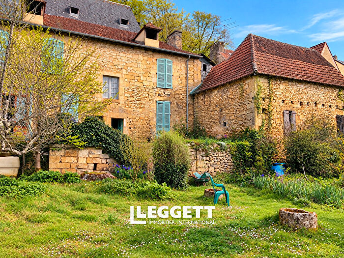 Montignac : Maison 11 pièces à vendre