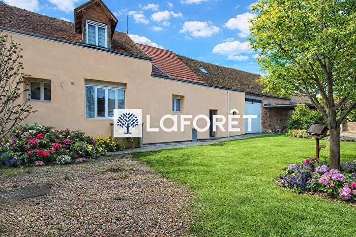 Maison à vendre - La Chapelle-Saint-Sulpice - 6 pièces - 3 chambres