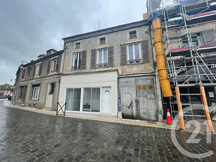 Appartement 4 pièces à Égreville, à louer