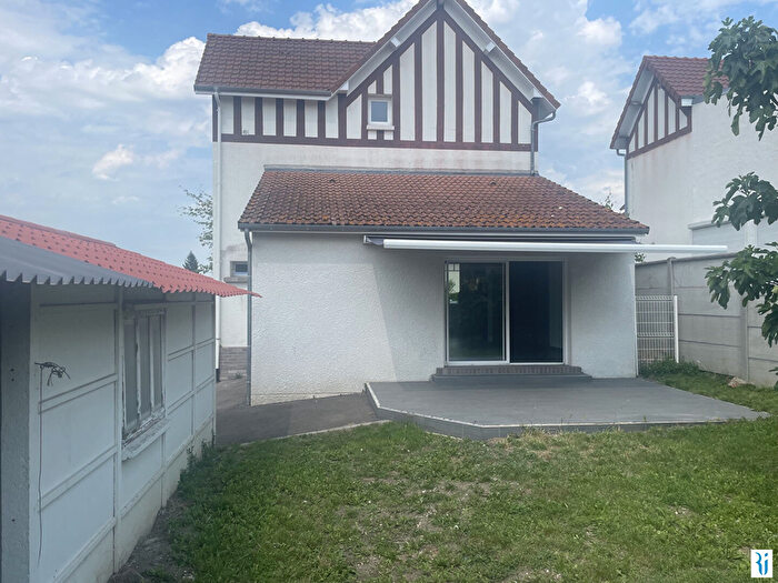 Grand-Couronne : Maison 6 pièces à vendre