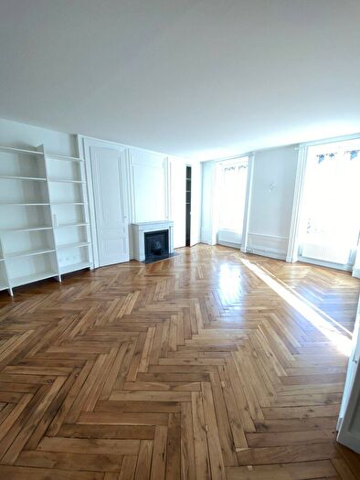 Appartement 4 pièces à Lyon 1er arrondissement, à louer