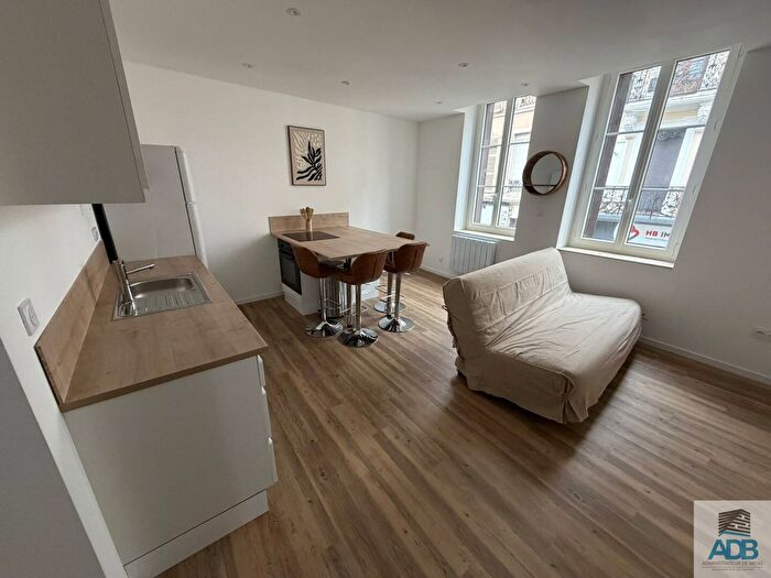 Appartement à louer - Roanne - 2 pièces - 1 chambre