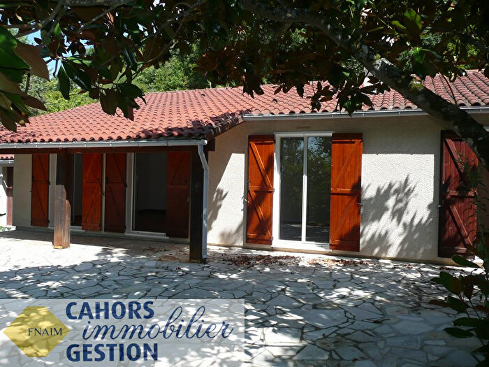 Maison à louer - Castelnau-Montratier - 4 pièces - 3 chambres