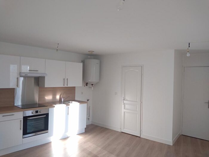 Saint-Étienne-de-Montluc - Appartement 1 pièce à louer