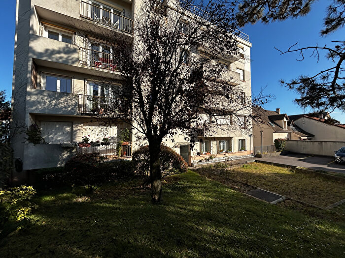 Appartement à vendre - Saint-Maur-des-Fossés, Parc de Saint-Maur - 3 pièces - 2 chambres
