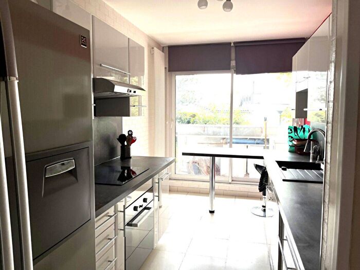 Appartement 4 pièces à louer à Laënnec, Lyon 8ème arrondissement
