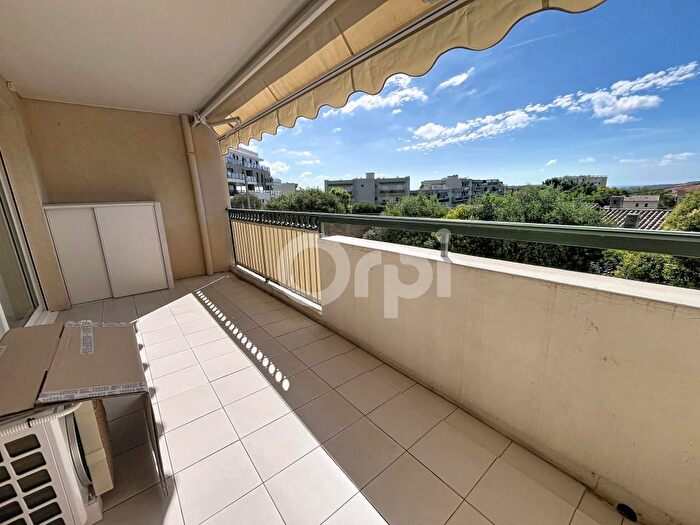 Appartement 3 pièces à Antibes, Rastines, Super Antibes, Laval, La Fontonne, à vendre