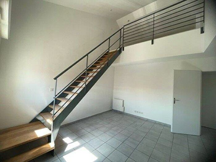 Appartement 4 pièces à louer à Châtillon-la-Palud