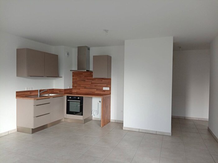 Appartement à louer - Bezannes - 3 pièces - 2 chambres