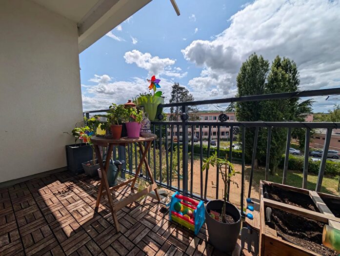Appartement 4 pièces à vendre à Les Clayes-sous-Bois, Centre-ville