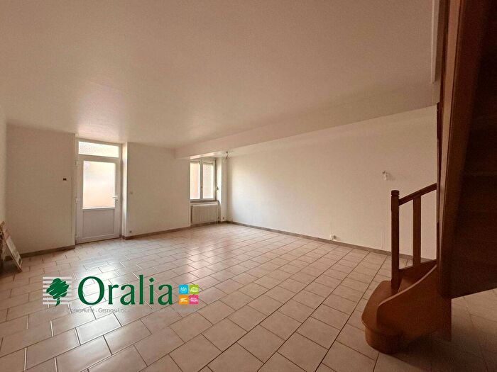 Appartement à louer - Centre, Tarare - 3 pièces - 2 chambres