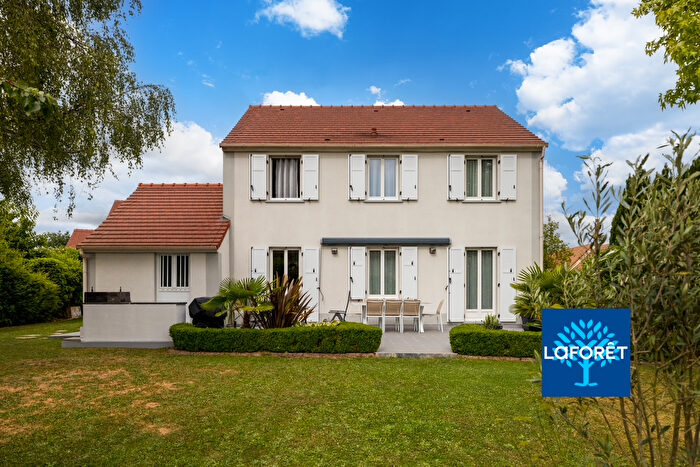 Maison 7 pièces à vendre - Saint-Witz