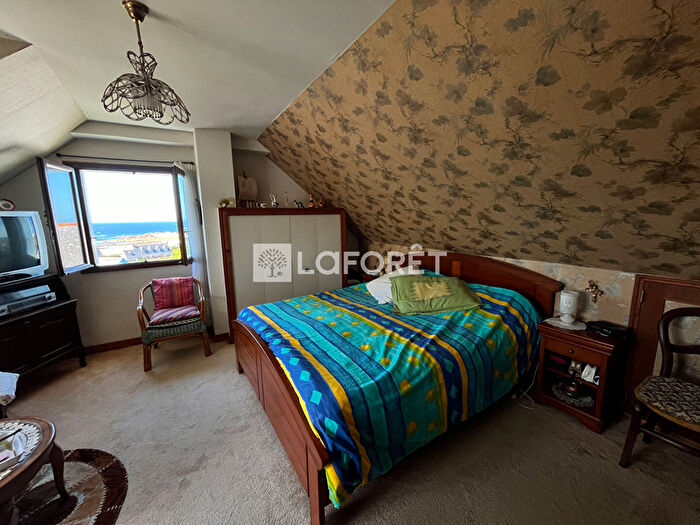 Maison à vendre - Trévou-Tréguignec - 5 pièces - 3 chambres