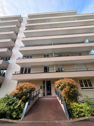 Appartement 4 pièces à Reims, Courlancy, Porte de Paris, Bois dAmour, à louer