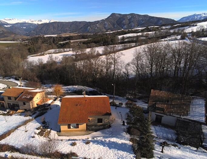 Maison à vendre - Turriers - 5 pièces - 4 chambres