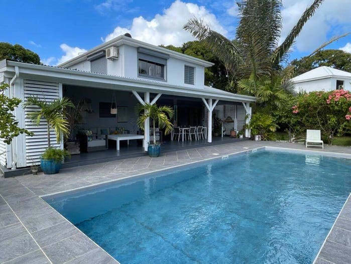 Baie-Mahault : Maison 7 pièces à louer