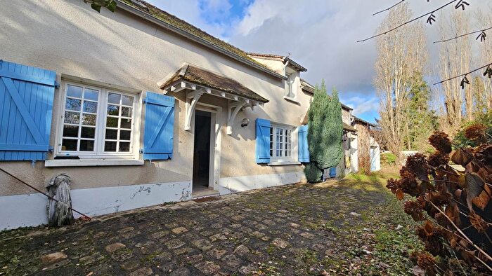 Maison à vendre - Bois-le-Roi - 4 pièces - 3 chambres