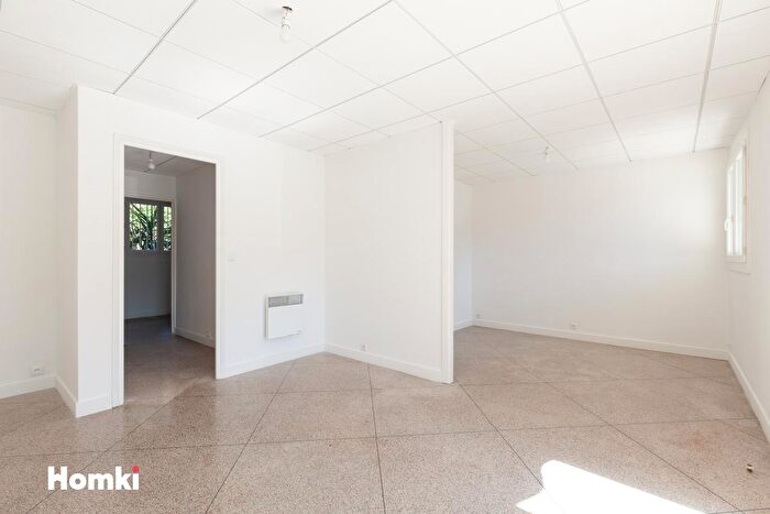 Appartement à vendre - Marseille e , Les Olives - 3 pièces - 2 chambres