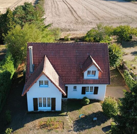 Maison 5 pièces à Bignoux, à vendre