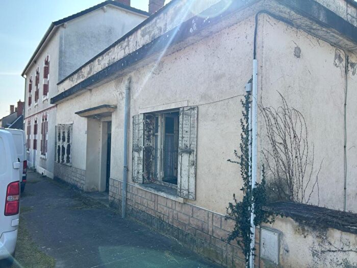 Culan : Maison 3 pièces à vendre