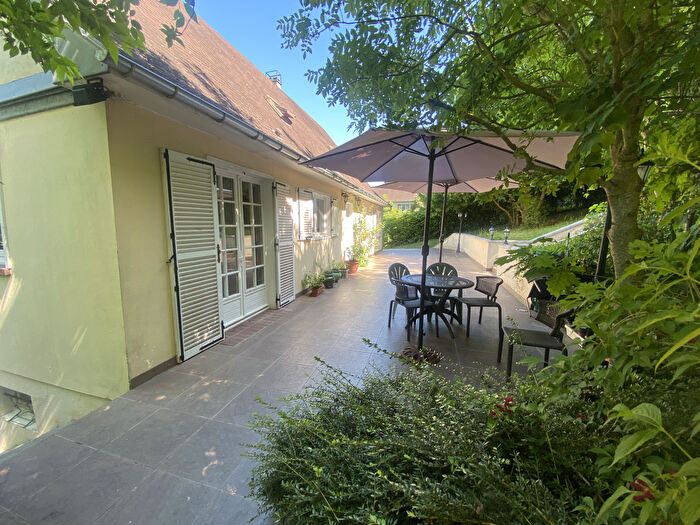 Maison à vendre - Vernouillet - 8 pièces - 6 chambres