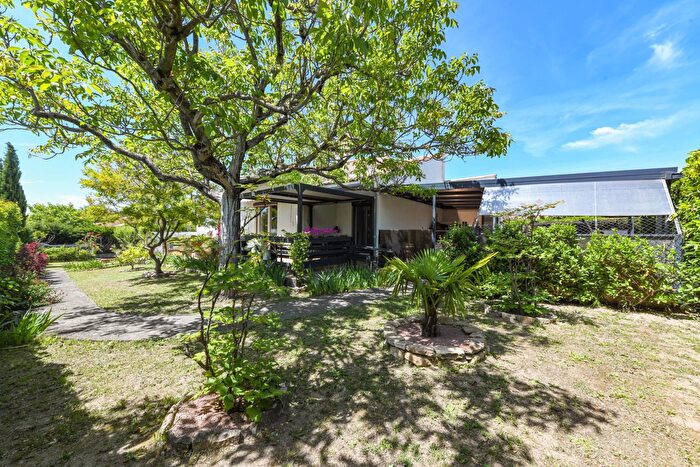 Maison à vendre - Uzès - 6 pièces - 4 chambres