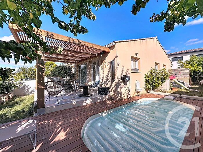 Maison à vendre - Pinet - 5 pièces - 4 chambres