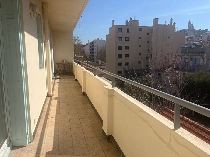 Appartement 3 pièces à louer - Saint Lambert, Marseille 7ème arrondissement