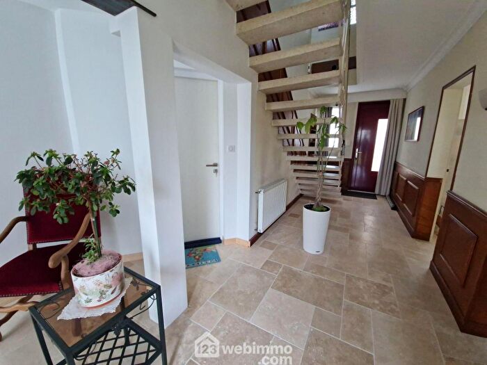 Maison à vendre - La Roche-sur-Yon, Pentagone, Pont-Morineau - 4 pièces - 3 chambres