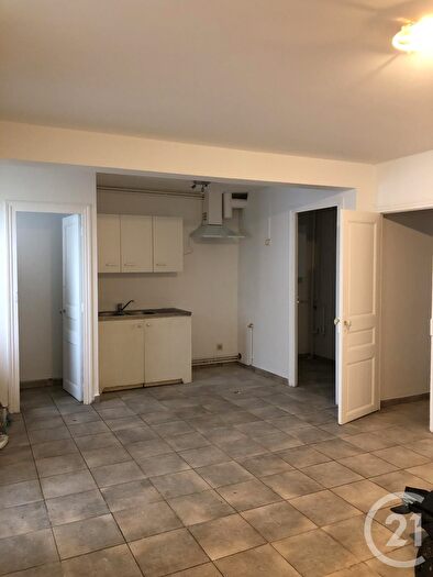 Maison 3 pièces à Carcassonne, Cité Médiévale, Barbacane, Trivalle, à louer