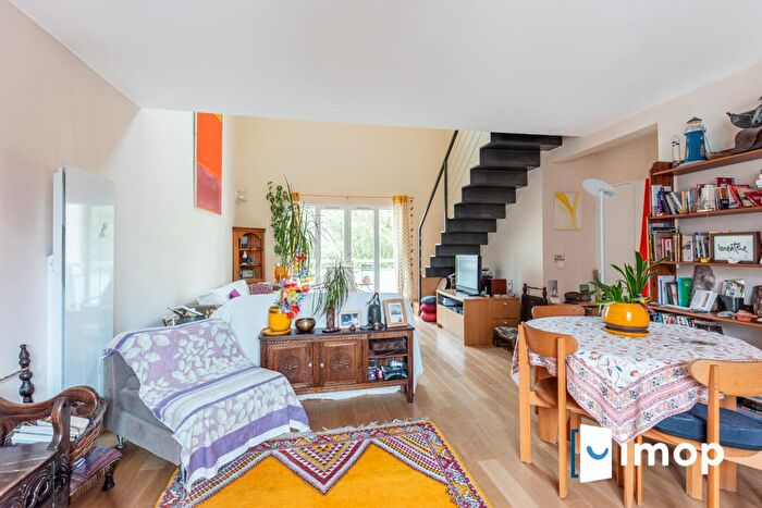 Appartement 4 pièces à Sucy-en-Brie, Fort, à vendre