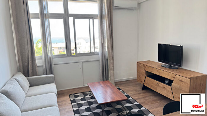 Appartement à louer - Saint-Pierre - 3 pièces - 2 chambres